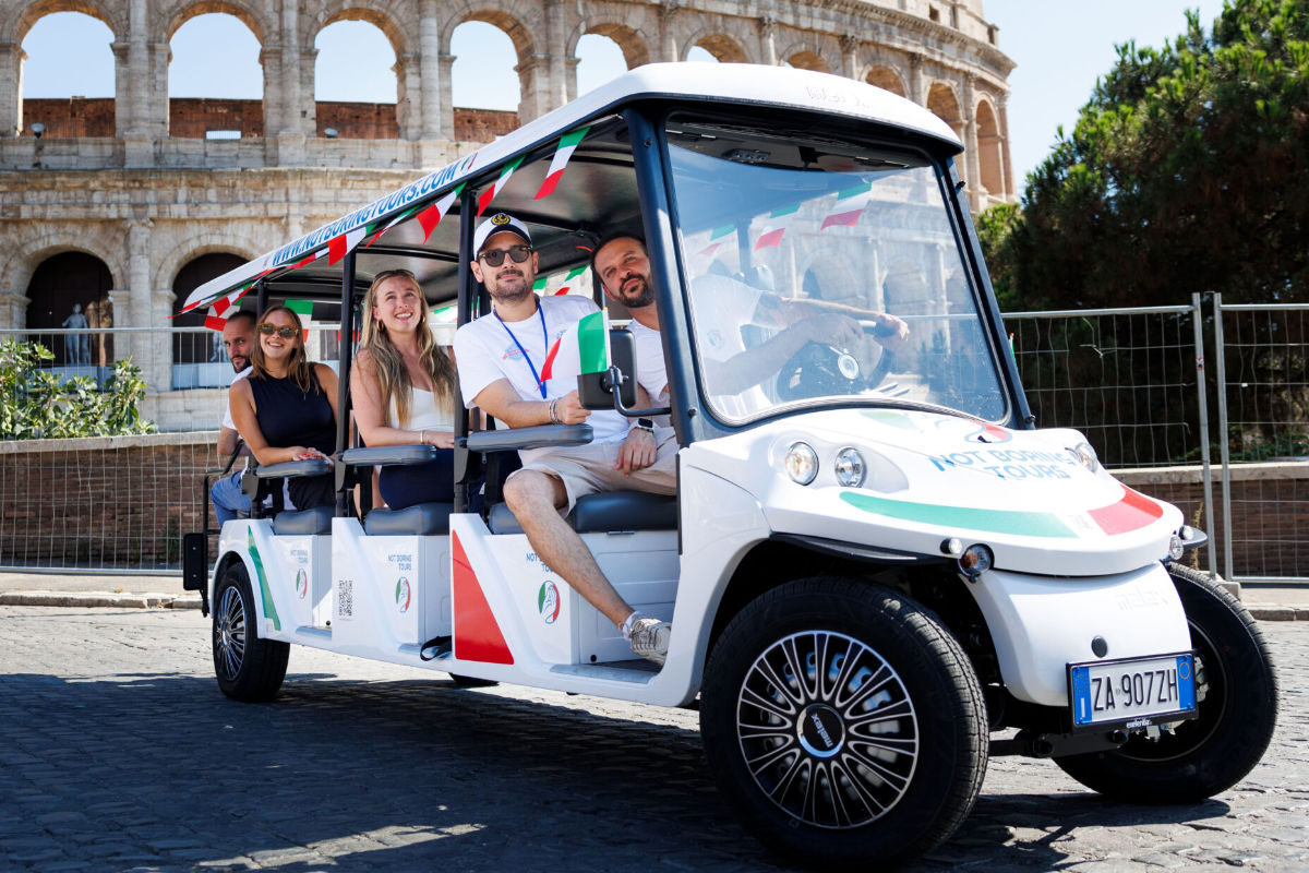Golf Cart Tour: a timelapse through History - Not Boring Tours